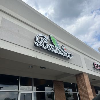 BASILICO - Updated July 2025 - 460 Photos & 734 Reviews - 2577 Cowan ...