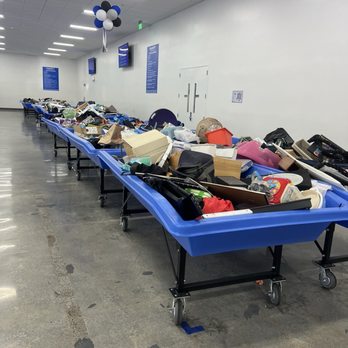 GOODWILL OUTLET - Updated December 2025 - 10 Photos - 1685 Tully Rd ...
