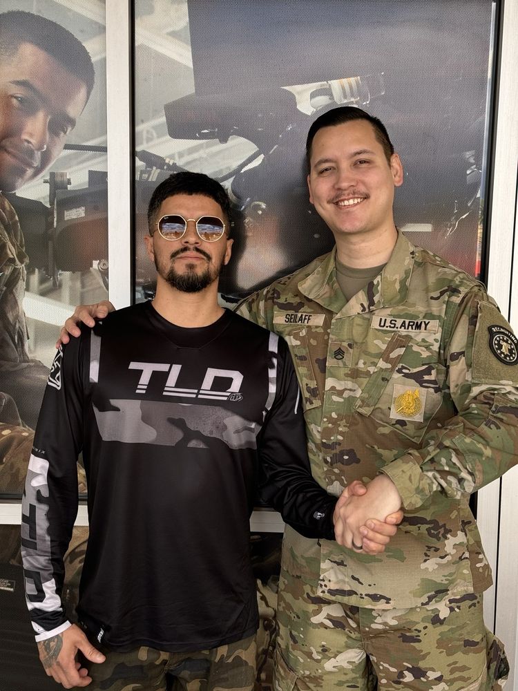 U.S. ARMY CAREER CENTER POMONA - Updated September 2025 - 24 Photos ...