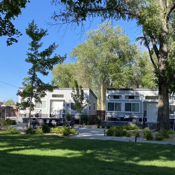 THE ELM ESTATE - Updated October 2025 - 141 Photos & 23 Reviews - 1401 ...