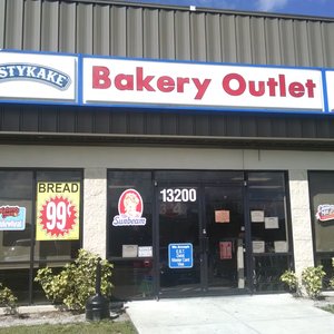 FLOWERS BAKERY OUTLET - Updated October 2024 - 13200 Metro Pkwy, Fort ...