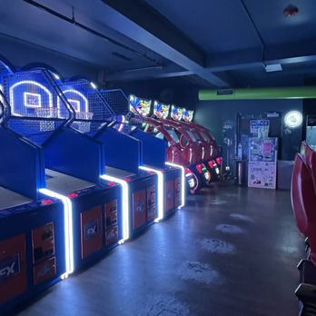 THE 1UP ARCADE BAR - COLFAX - Updated October 2025 - 213 Photos & 284 ...