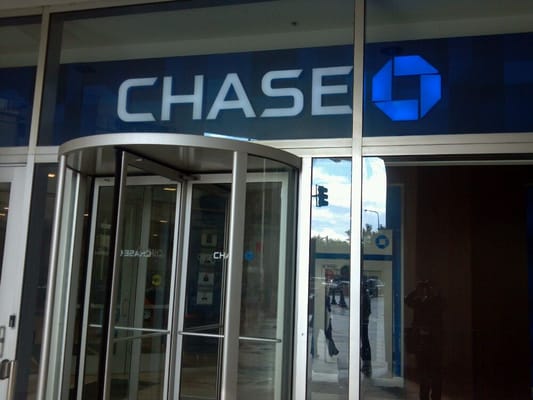 CHASE BANK - Updated July 2025 - 24 Reviews - 150 N Michigan Ave ...