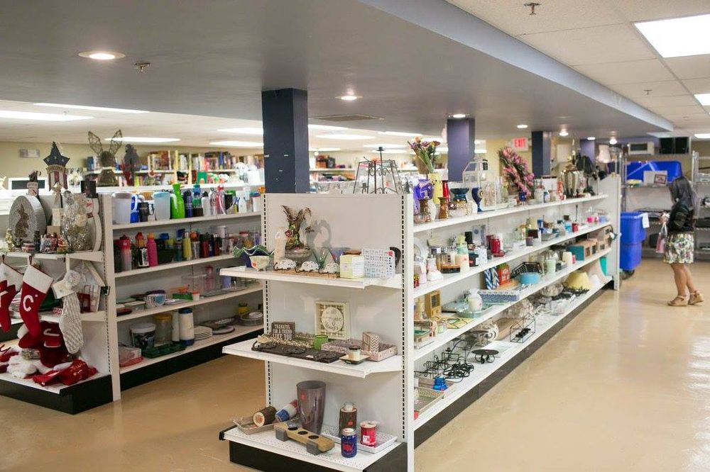 THE GOODWILL STORE - Updated December 2025 - 58 Photos & 136 Reviews ...
