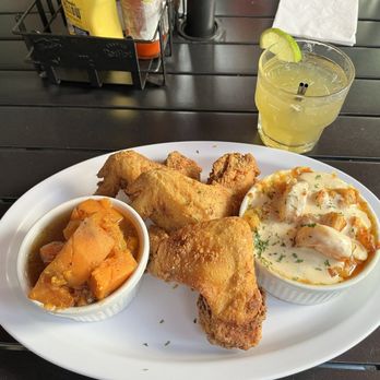 SOL’DELISH - Updated May 2024 - 206 Photos & 99 Reviews - 9211 N Tryon ...