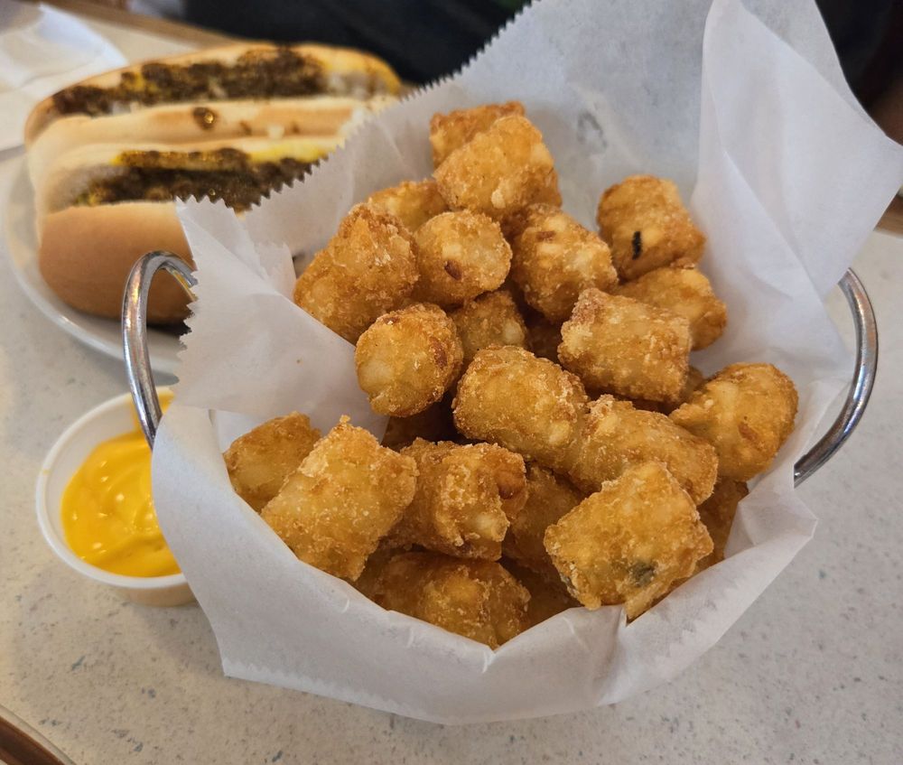 NEW WAY LUNCH - Updated June 2025 - 57 Photos & 69 Reviews - 3748 Main ...