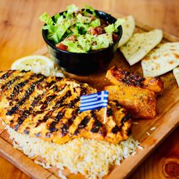 APOLIS GREEK STREET FOOD - 579 Photos & 380 Reviews - 1109 Maple Ave ...