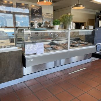 COLLINS FISH MARKET - Updated March 2025 - 152 Photos & 250 Reviews ...