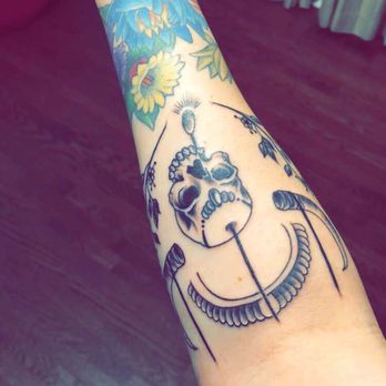 A THIN LINE TATTOO OF BATAVIA - Updated November 2024 - 50 Photos & 63 ...