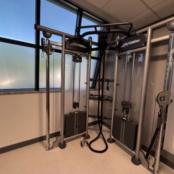 EMBASSY SUITES BY HILTON PORTLAND TIGARD - Updated December 2025 - 434 ...