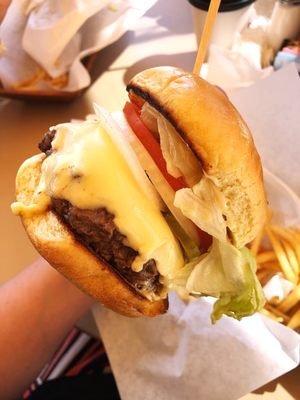 TYLER’S BURGERS - TEMP. CLOSED - 410 Photos & 696 Reviews - Burgers ...