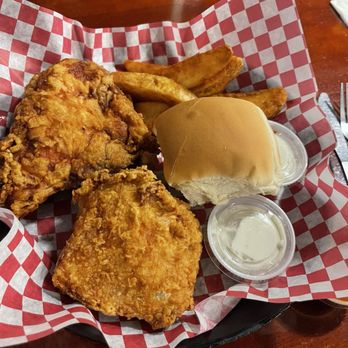 SNEAKY’S CHICKEN - Updated December 2025 - 104 Photos & 78 Reviews ...