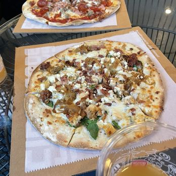 CIDERCADE AUSTIN - Updated June 2025 - 768 Photos & 496 Reviews - 600 E ...