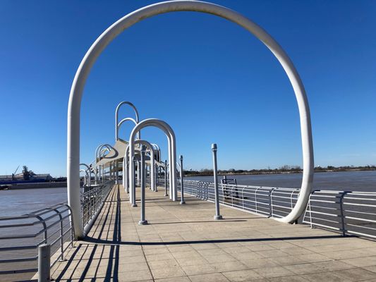 RIVERFRONT PLAZA - Updated January 2025 - 33 Photos - 305 S River Rd ...