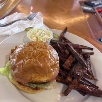 REDLINE ROADHOUSE - Updated December 2025 - 98 Photos & 65 Reviews ...