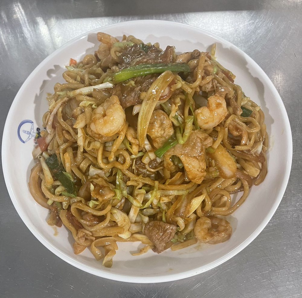 YUN NOODLE & DUMPLINGS with 243 real customer photos - Updated August ...