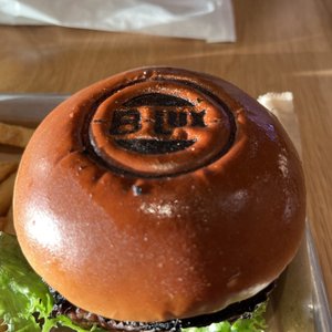 B-LUX GRILL & BAR - 73 Photos & 82 Reviews - Burgers - 3001 Kalahari ...