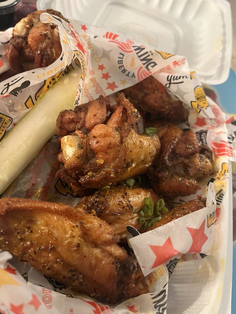 LIBERTY WING CO. - Updated January 2025 - 29 Photos & 26 Reviews - 2820 ...