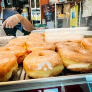 EARLY BIRD DONUTS - 139 Photos & 141 Reviews - Donuts - 2816 Erwin Rd ...