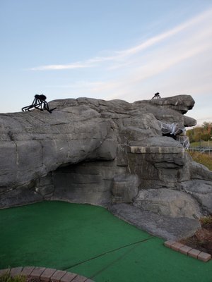 FORE-U GOLF CENTER - Updated October 2025 - 14 Photos & 16 Reviews ...