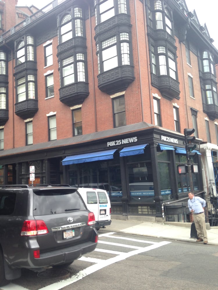 FOX 25 BEACON HILL STUDIO - Updated July 2025 - 22 Beacon St, Boston ...