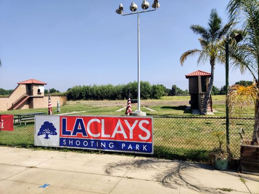 LA CLAYS - Updated June 2024 - 33 Photos & 29 Reviews - 831 Rosemead ...