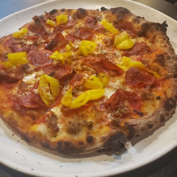 LA PIAZZA - 76 Photos & 143 Reviews - 218 S 6th St, Springfield ...