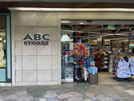 ABC STORES - Updated October 2025 - 36 Photos - 2233 Kalakaua Ave, Honolulu, Hawaii ...
