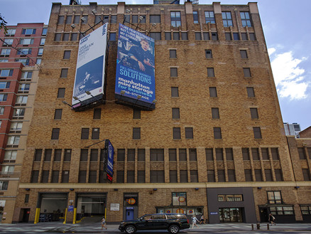 MANHATTAN MINI STORAGE - Updated December 2025 - 11 Photos & 51 Reviews ...