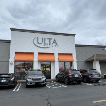 ULTA BEAUTY - Updated December 2025 - 150 Photos & 272 Reviews - 5927 ...