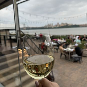 DE NOVO EUROPEAN PUB - Updated June 2025 - 779 Photos & 400 Reviews ...