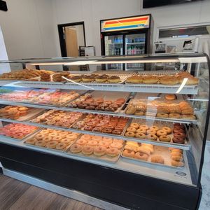 DONUT WHEEL - Updated August 2024 - 49 Photos & 135 Reviews - 4524 W ...