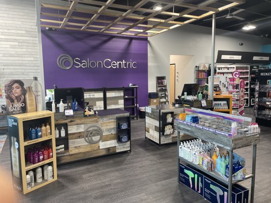 SALONCENTRIC OKC - SW - Updated October 2025 - 12 Photos - 1370 W I240 ...