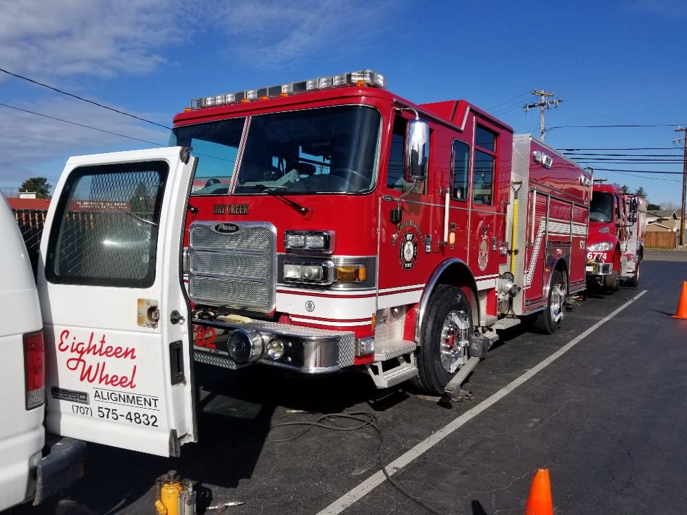 EIGHTEEN WHEEL MOBILE AND ALIGNMENT - Updated December 2025 - 17 Photos ...