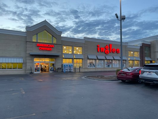 INGLES MARKET - Updated November 2025 - 47 Photos & 28 Reviews - 550 ...