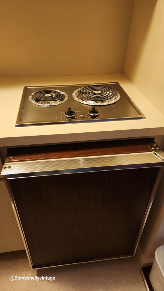 GOLD STAR INN & SUITES - Updated October 2025 - 49 Photos & 14 Reviews ...