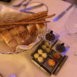 ROMANZA RISTORANTE ITALIANO - Updated July 2025 - 562 Photos & 379 ...