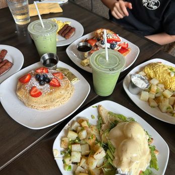 LIVE OAK CAFE - Updated September 2025 - 429 Photos & 386 Reviews ...