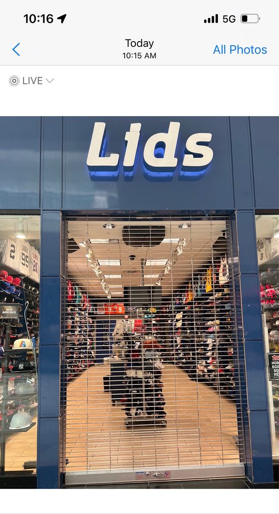 LIDS - 120 Washington Avenue Ext, Albany, New York - Sports Wear ...
