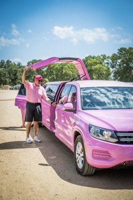 BROOKE’S BUBBLE BUS - 11 Photos - Fredericksburg, Texas - Wine Tours ...