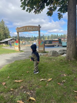 STEEL LAKE PARK & FAMILY FUNLAND - Updated August 2025 - 102 Photos ...