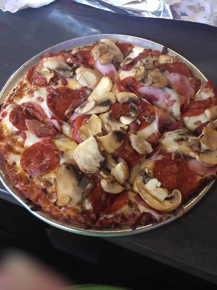 APOLLO PIZZA - 38 Photos & 41 Reviews - 215 Adams St, Berea, Kentucky ...
