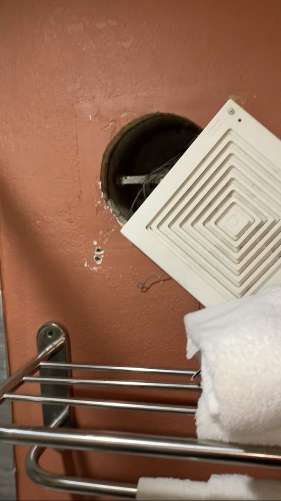 QUALITY INN EAST - Updated December 2025 - 145 Photos & 76 Reviews ...