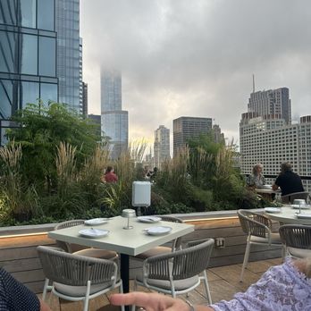 MIRU - Updated November 2024 - 620 Photos & 204 Reviews - 401 E Wacker ...