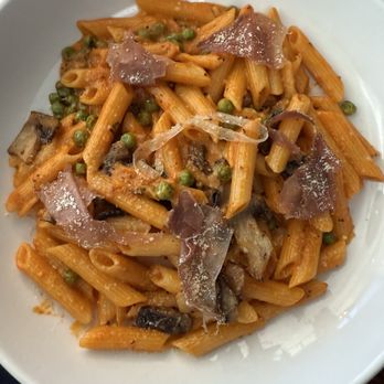 SOHO SLICE - Updated October 2025 - 50 Photos & 46 Reviews - 19340 ...