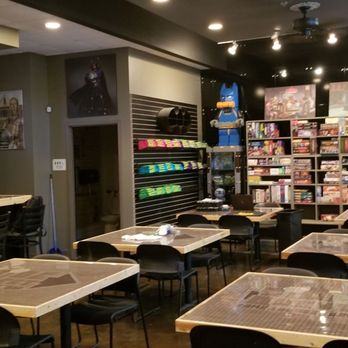 SIDE QUEST GAME LOUNGE & BAR - Updated August 2025 - 31 Photos - 317 W ...