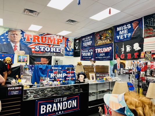 TRUMP STORE - Updated December 2025 - 15 Photos & 22 Reviews - 1304 ...