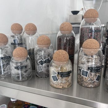 KAFFÉ KARMA - Updated December 2025 - 104 Photos & 70 Reviews - 342 ...