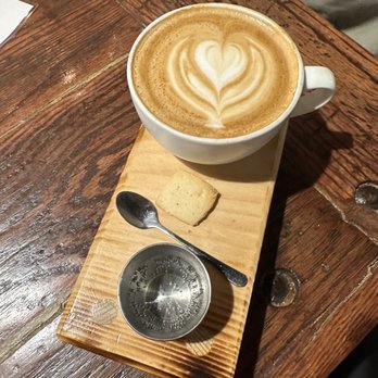 CAFE KINDRED - Updated July 2024 - 828 Photos & 562 Reviews - 450 N ...