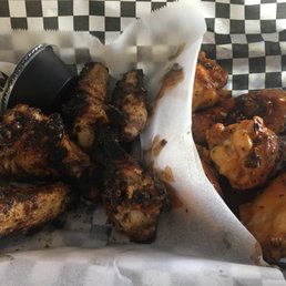 FLORIDA WING FACTORY - Updated June 2024 - 62 Photos & 98 Reviews ...